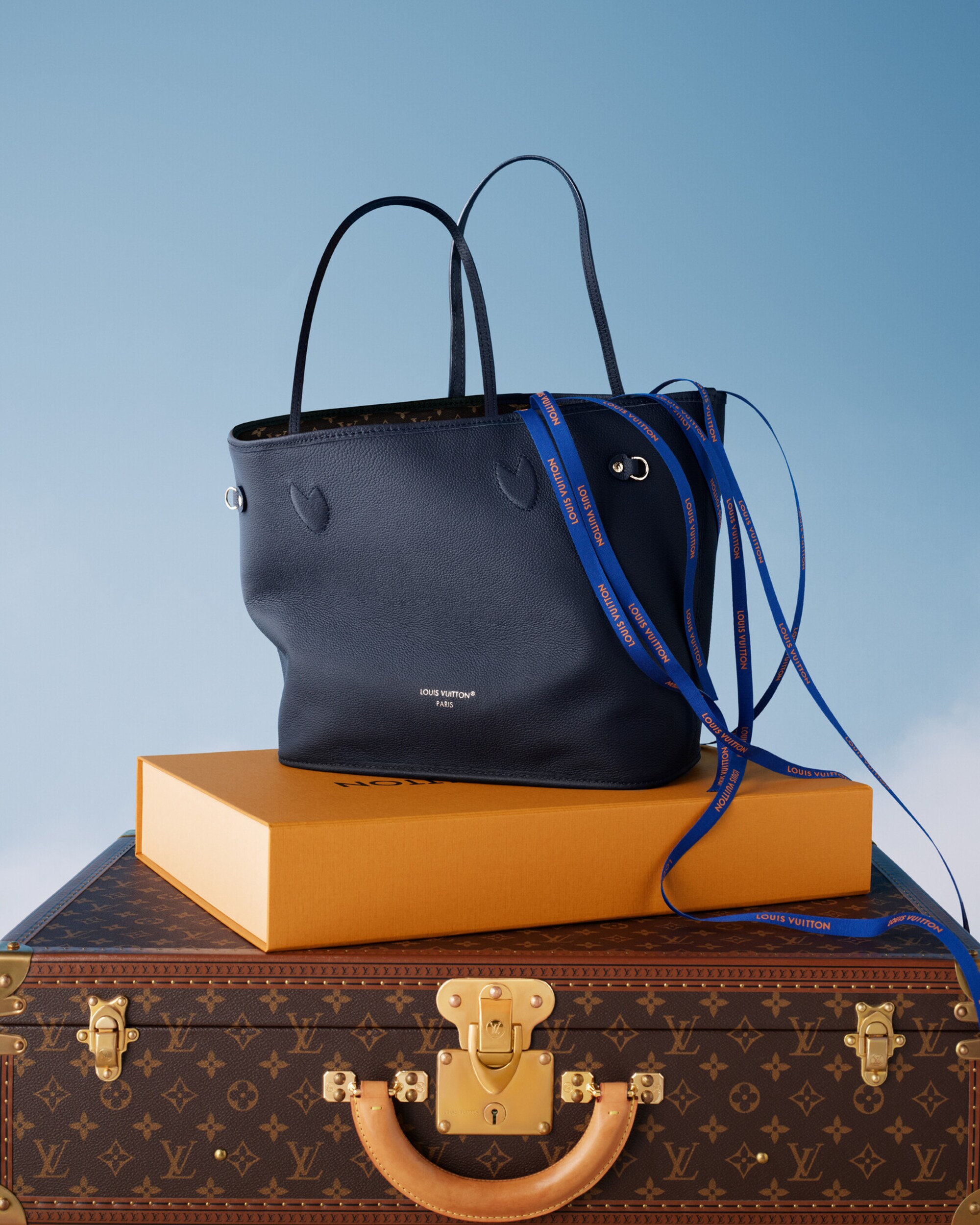 Gifts for Babies Collection for Gifts | LOUIS VUITTON