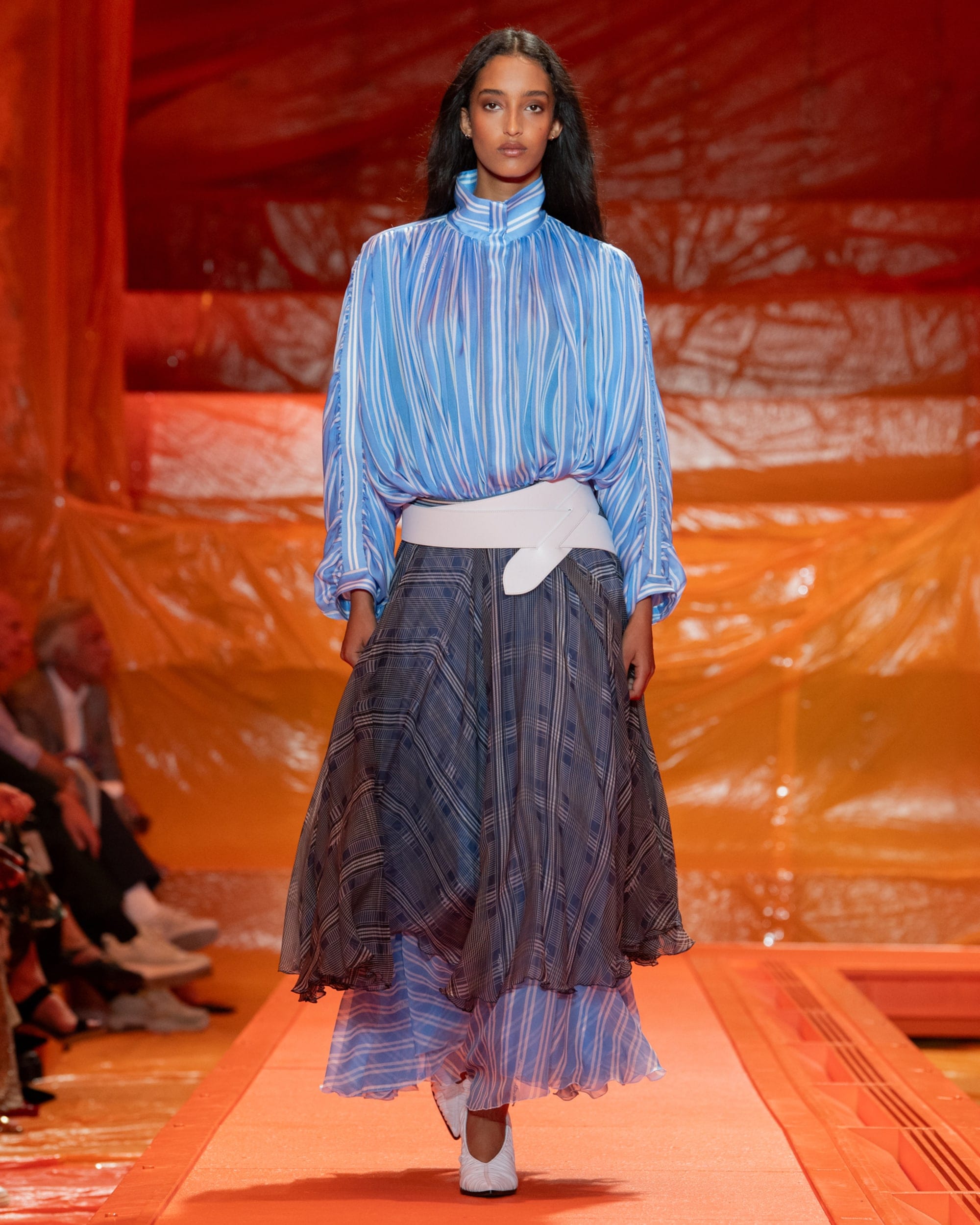Women's Spring-Summer 2024 Show | LOUIS VUITTON