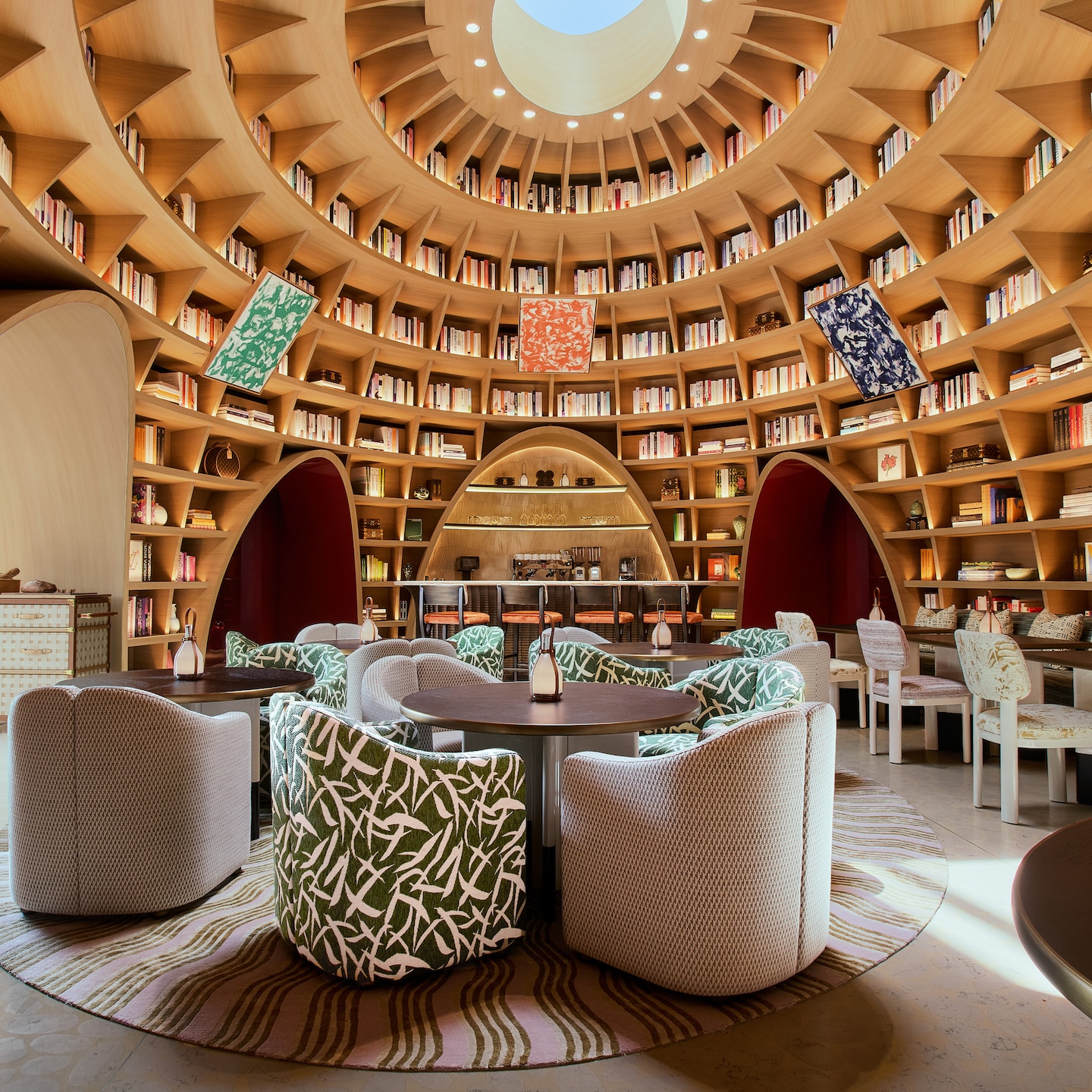 Pat McGrath | LOUIS VUITTON