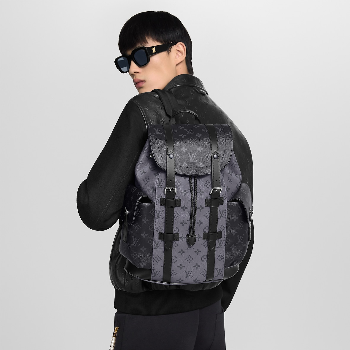 Christopher PM Monogram Eclipse - Gifts for Him | LOUIS VUITTON