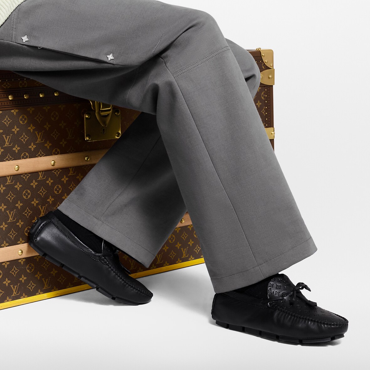 LV Driver Moccasin - For Men | LOUIS VUITTON