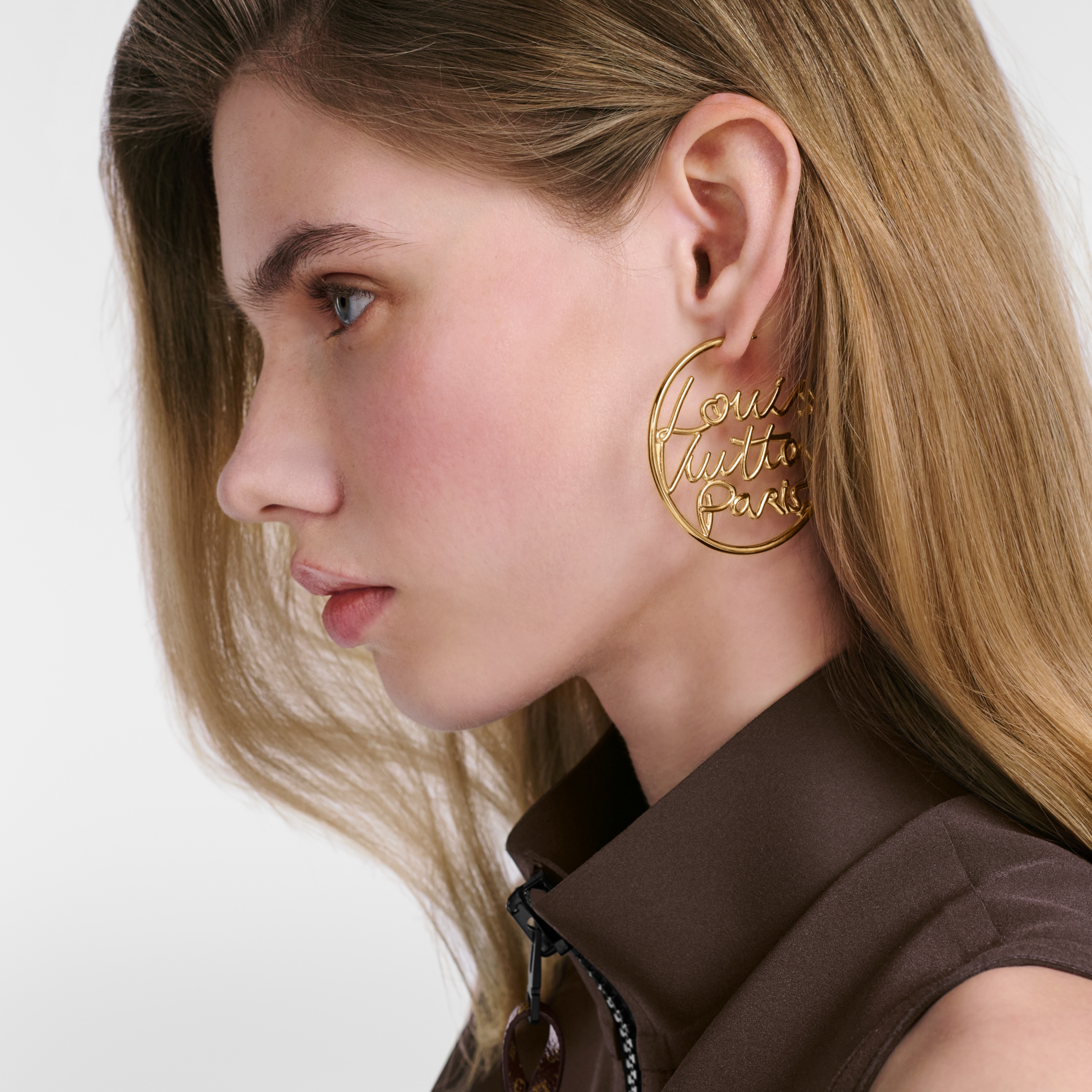 LV Script Earrings S00 - Fashion Jewelry | LOUIS VUITTON