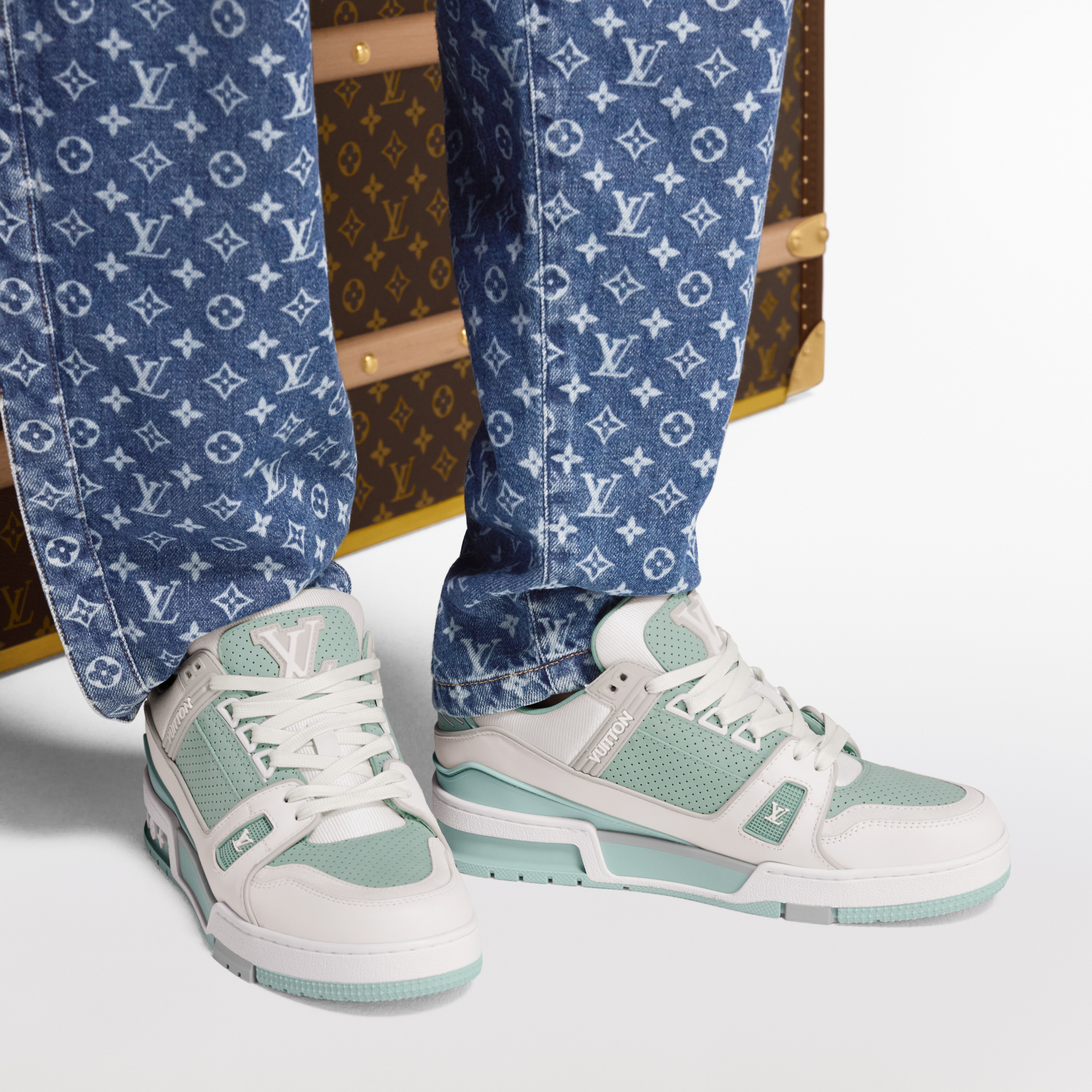 LV Trainer Sneaker - Shoes | LOUIS VUITTON