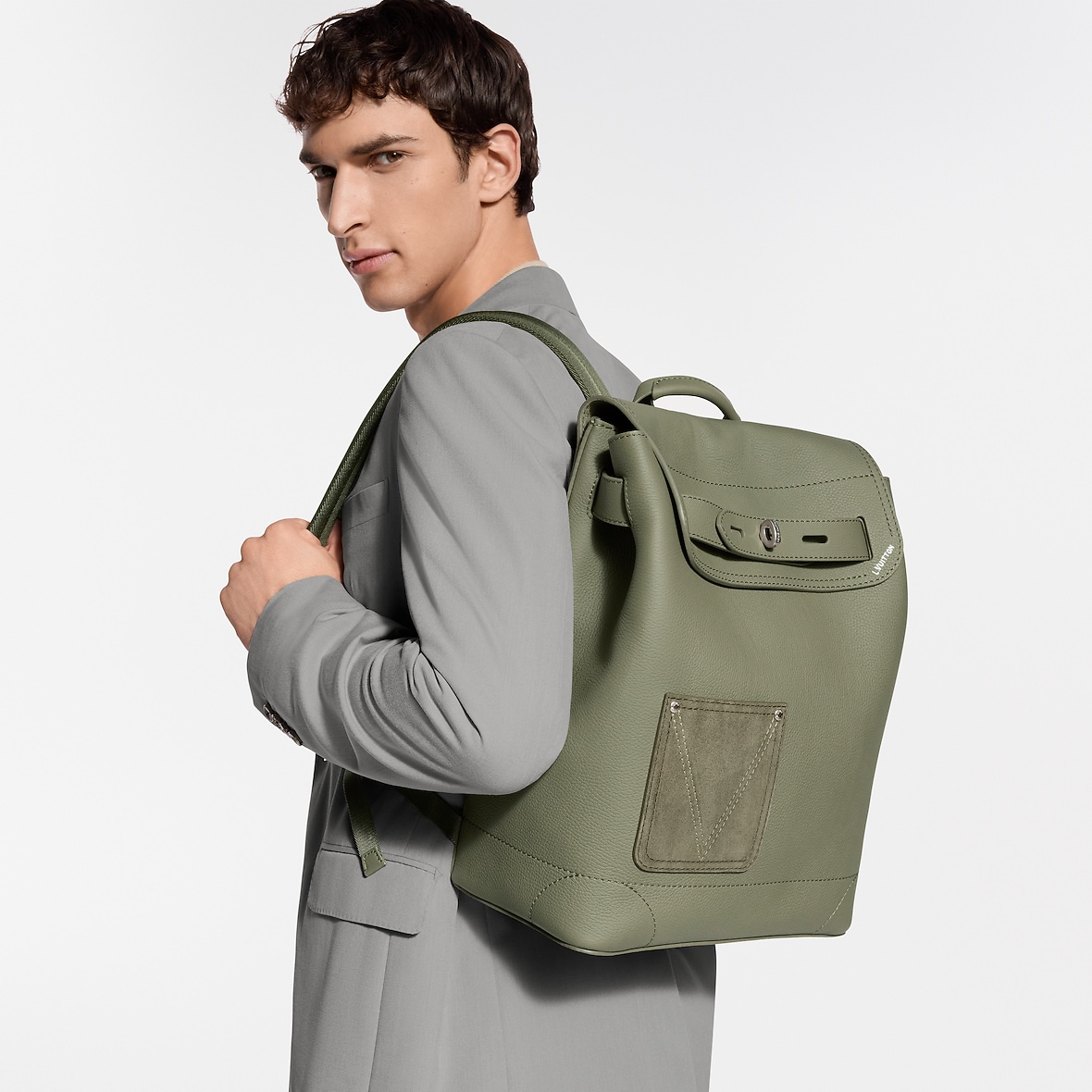 Steamer Backpack LV Touch - Men Bags | LOUIS VUITTON